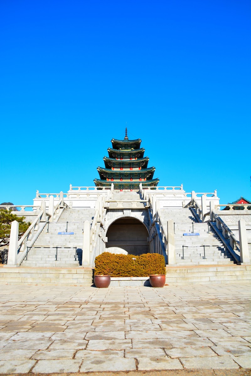 韓國旅遊 - 首爾自由行第二天 - 景福宮、三清洞、北村韓屋村 | 小殘的程式光廊